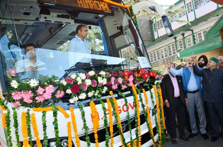 HPTDC added new luxury buses in its fleet - The News Himachal