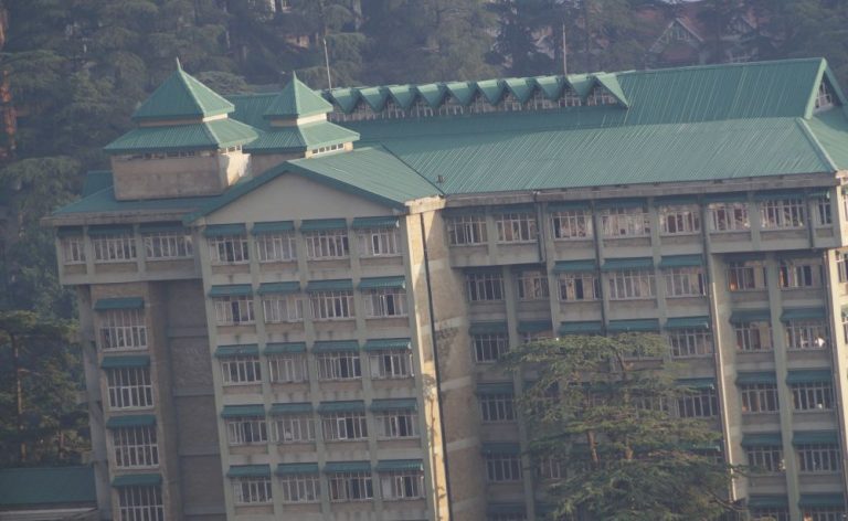 High Court orders for MC Commissioner's reply over encroachments over ...