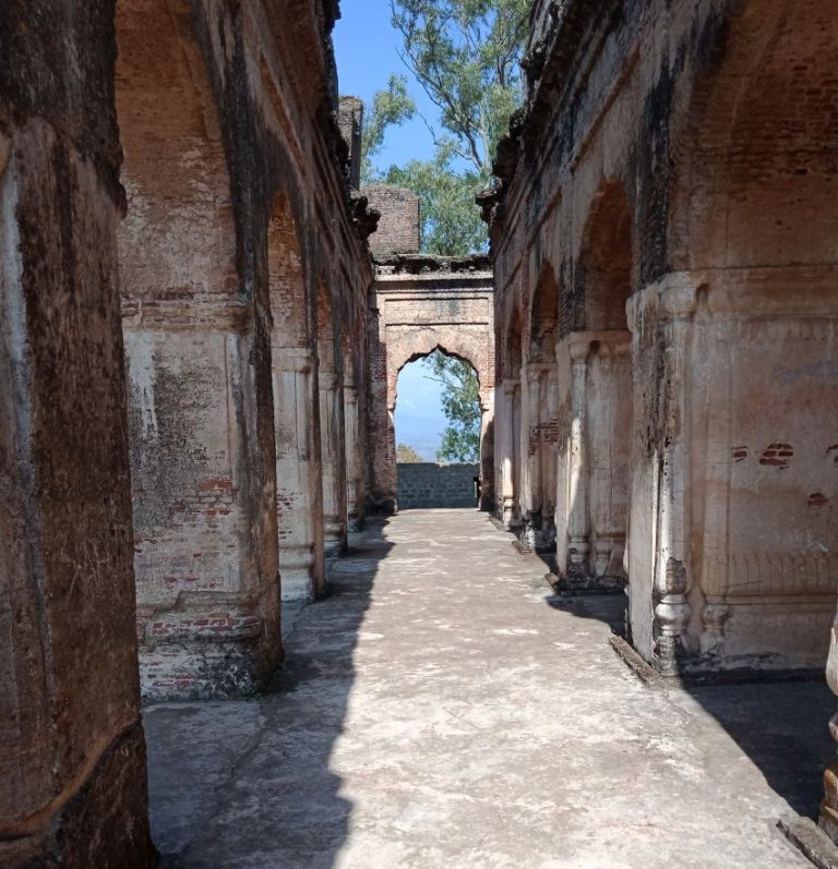 Sujanpur Tira: Glory of Katoch dynasty in ruins now - The News Himachal