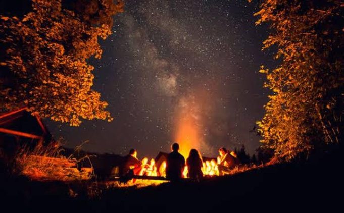 Add Roaring Bonfire Experience to Your Winter Holidays in Shimla Hills ...