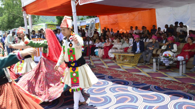 Governor Inaugurates International Minjar Fair
